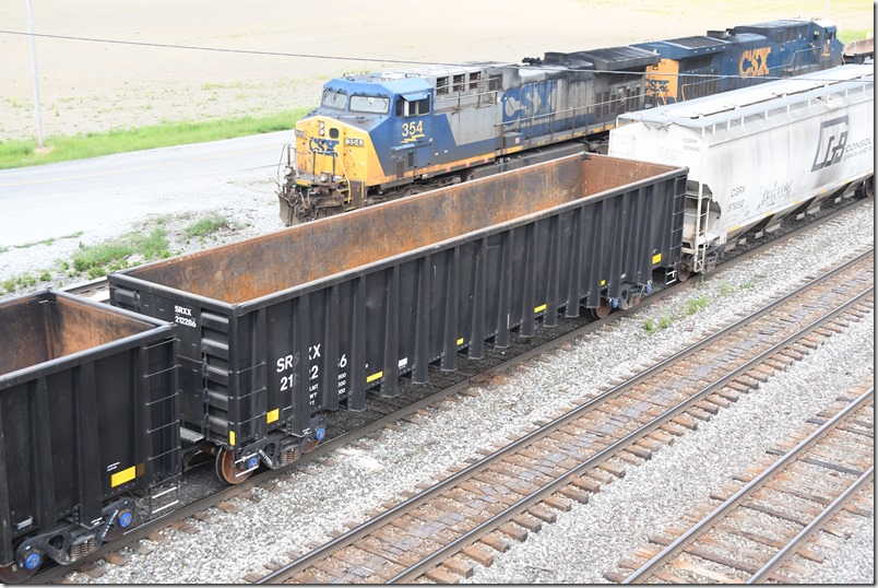 CSXTHS - Rail Fanning - Freight Car Cornucopia - 10-02-2023